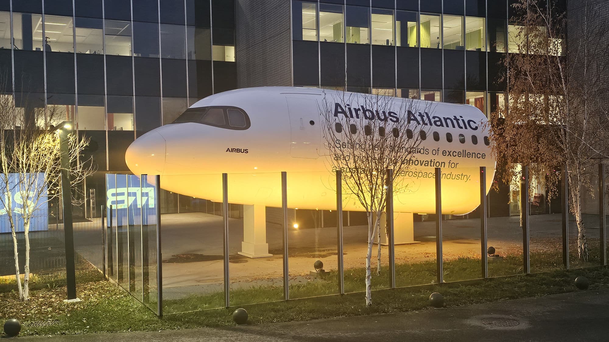 Pointe avion Airbus Atlantic - Toulouse (31) - Quartiers Lumières